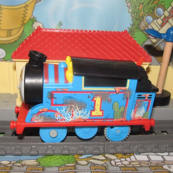 Fisher-Price | Toys | Thomas Trackmaster Motorized Train Engine Track ...